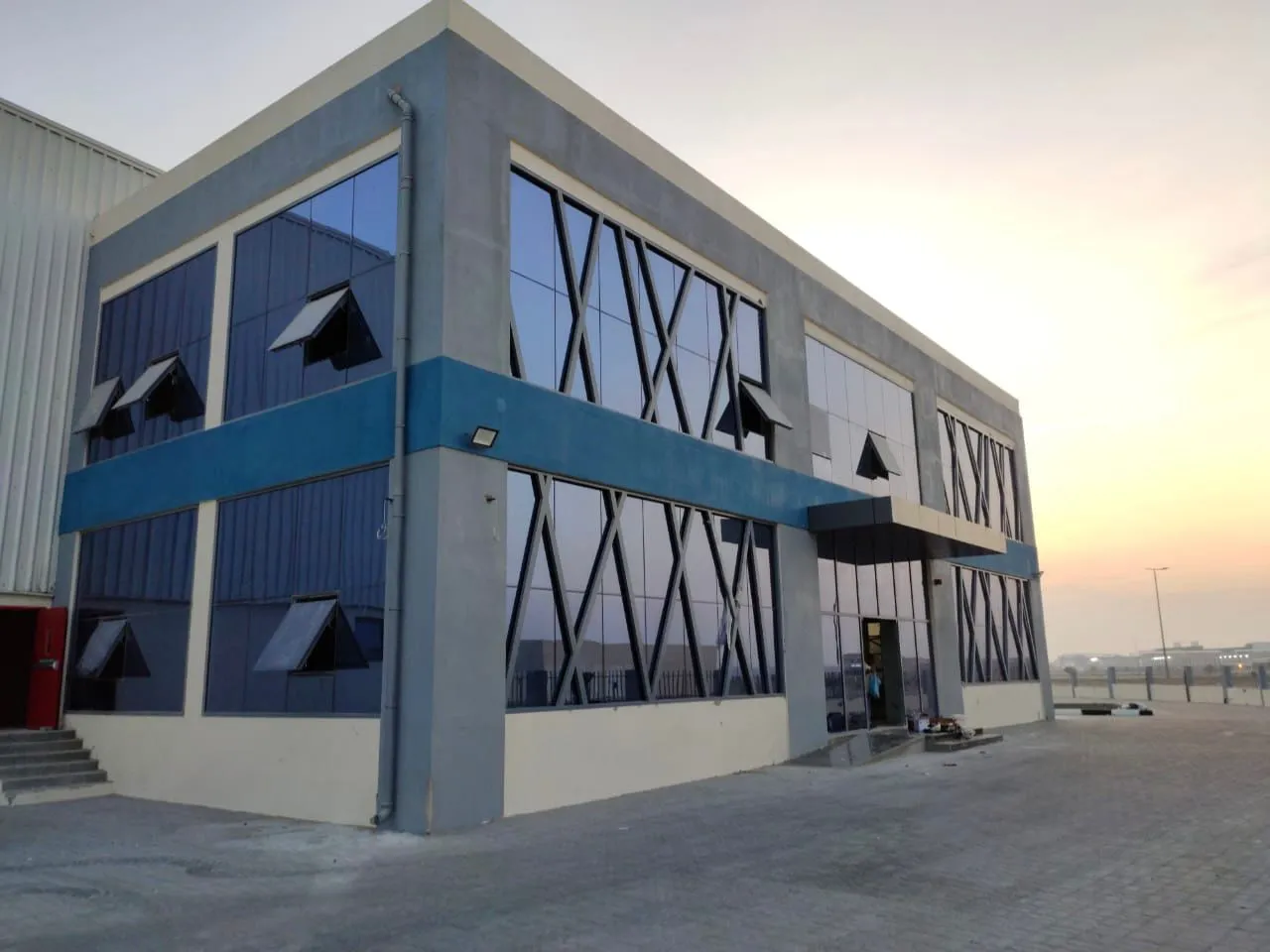 Classic Vision Glass & Aluminium LLC | Buildeey
