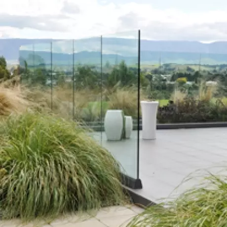 Euro glass | Buildeey