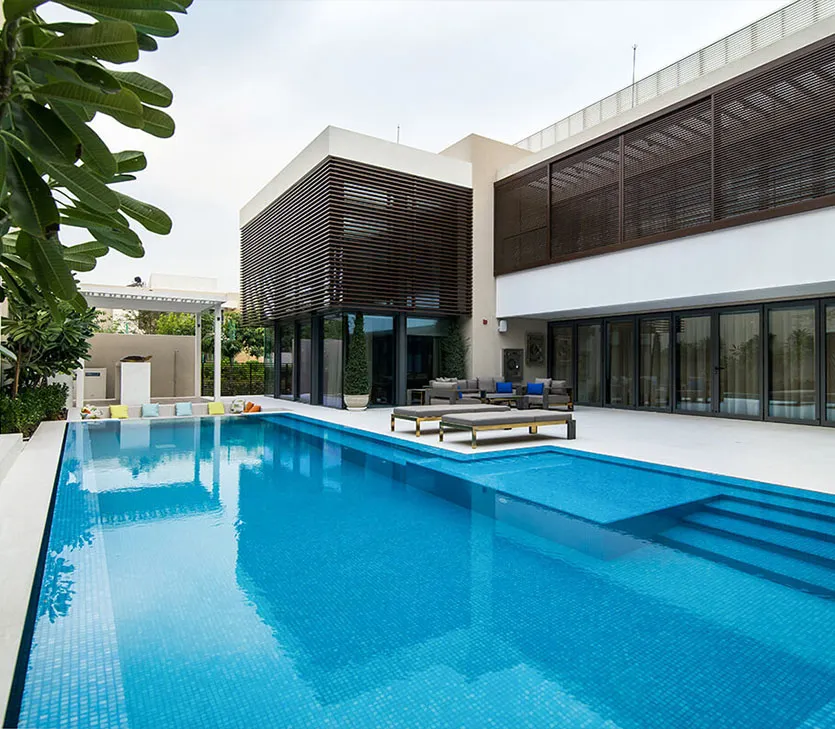 LakeYard swimming pool and landscaping | Buildeey